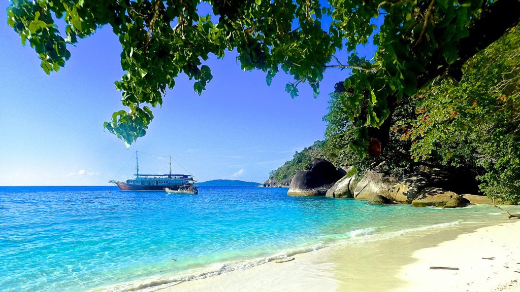 Trips and Tours - SIAM EXTREME